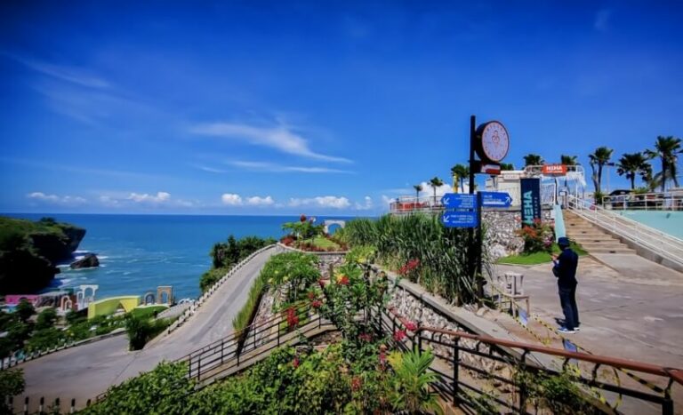 HeHa Ocean View, Menikmati Indahnya Lautan dari Ketinggian di Jogja